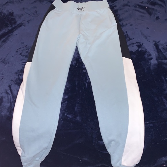 Nike | Pants & Jumpsuits | Nike Xs Logo Sweat Pants Wside Sports Stripe ...